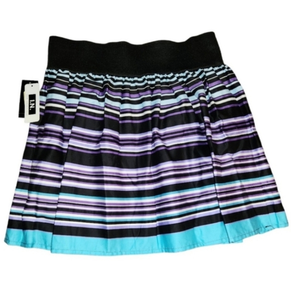 I.N. San Francisco | Skirts | Nwt In San Francisco Womens Striped ...